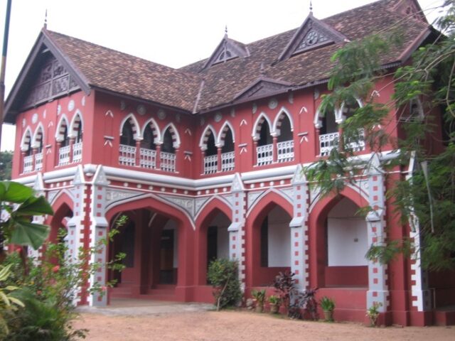 A Guide To India’s Most Beautiful Heritage Libraries - Design Pataki