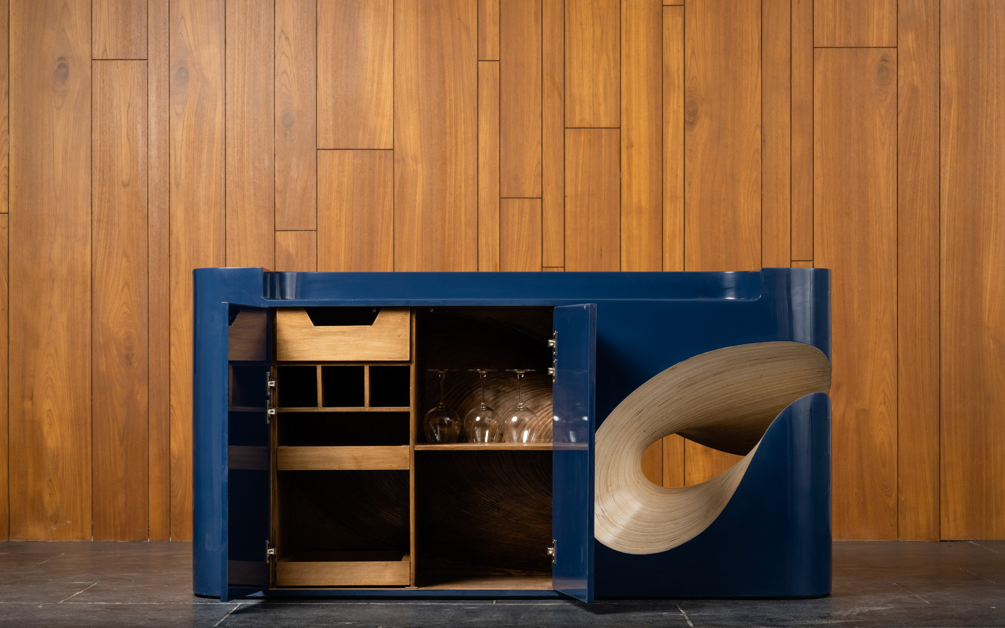 Cin Cin To 2026 With 10 Curated Drink Station Essentials - Design Pataki